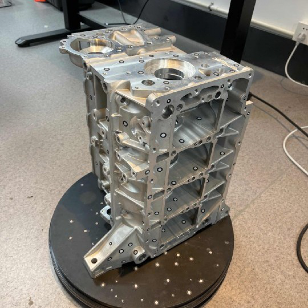 Shining 3D FreeScan UE Pro - 3DDevice