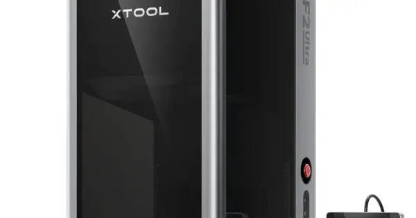 Engraver xTool F2 Ultra: dual laser for any surface