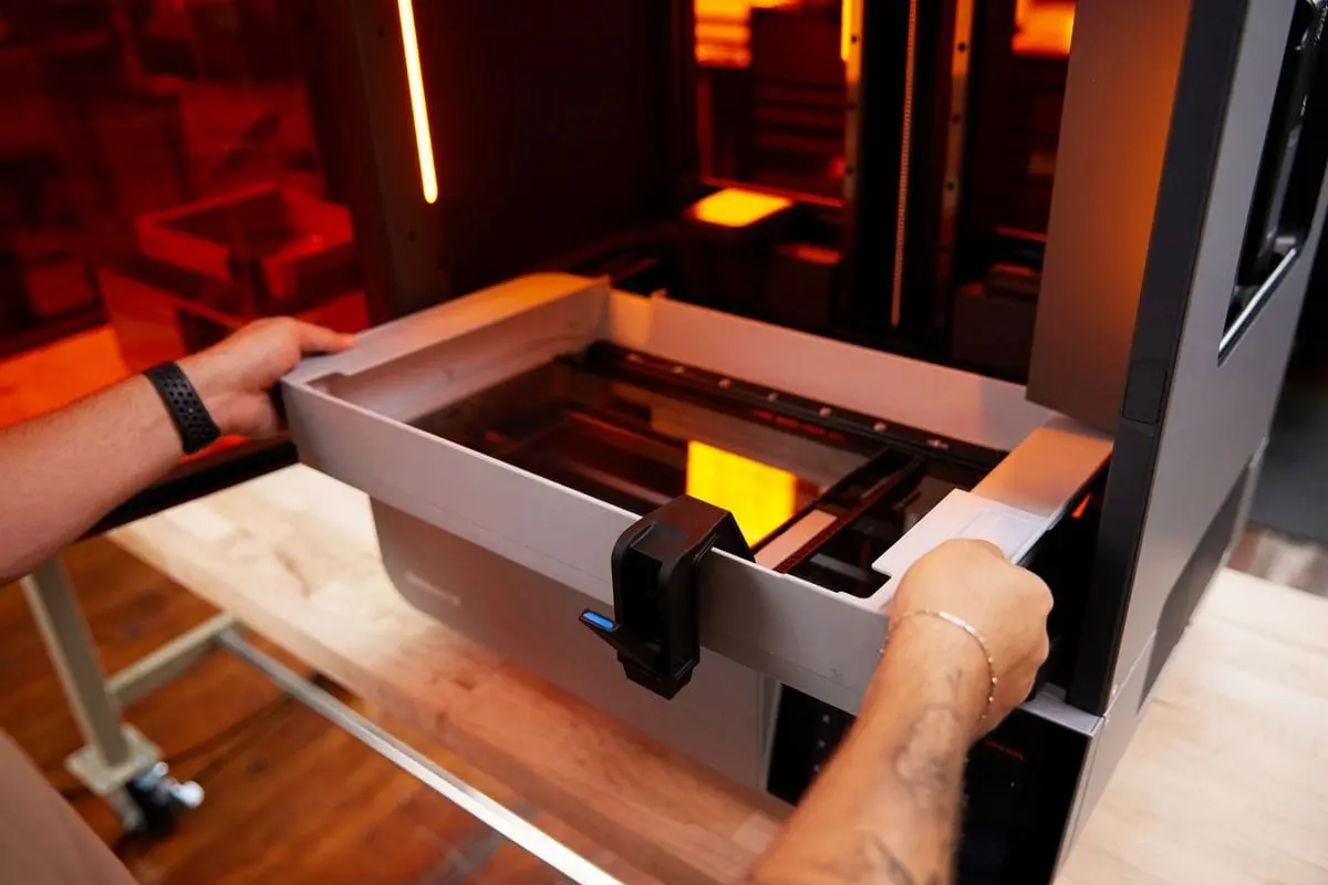 Form 4L Resin Mixer Formlabs